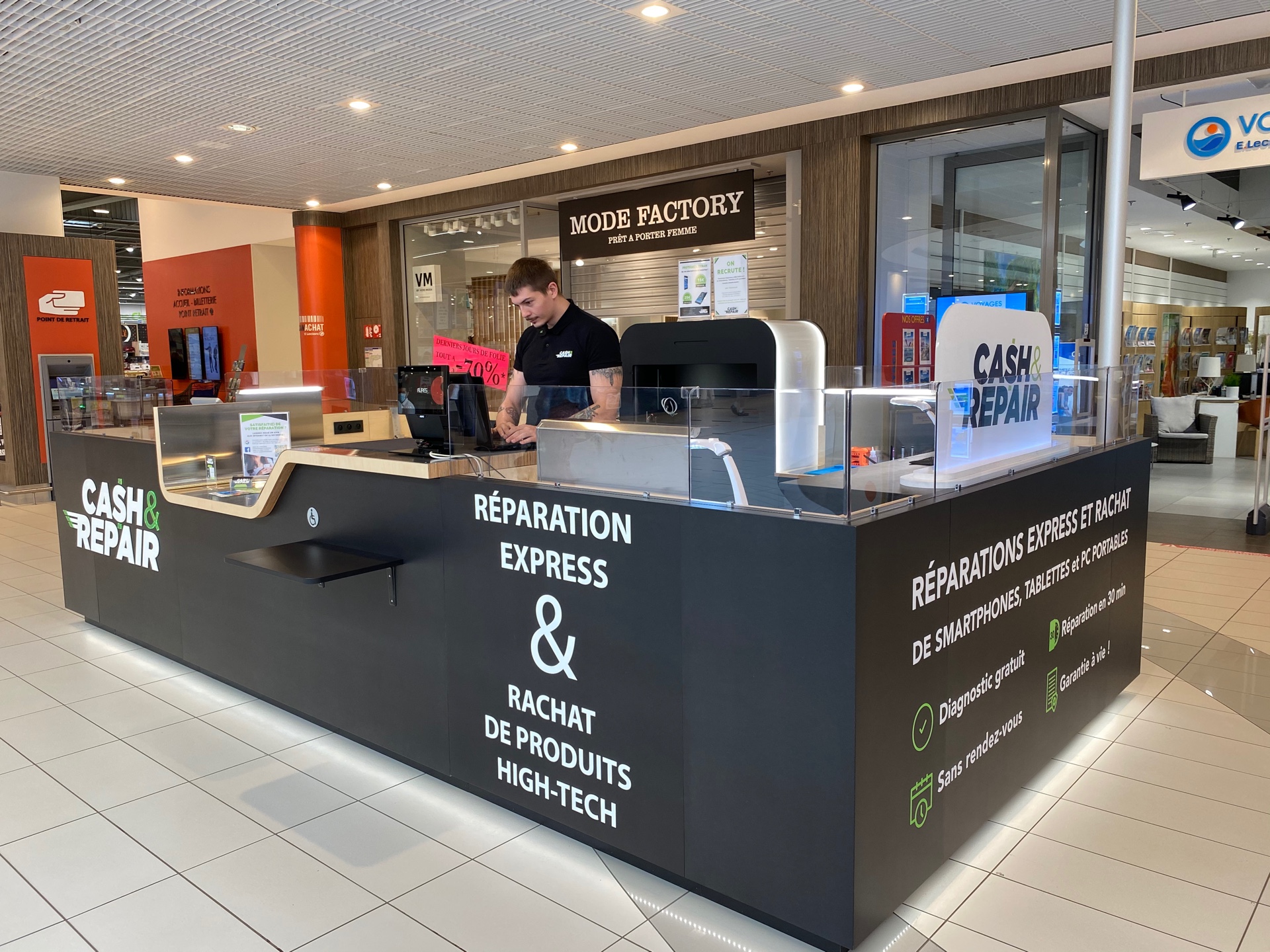 Chronologie - Franchise Cash and Repair